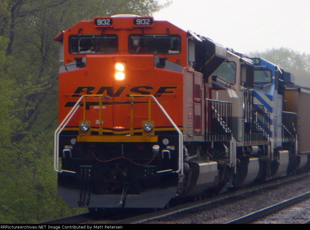 BNSF 9132